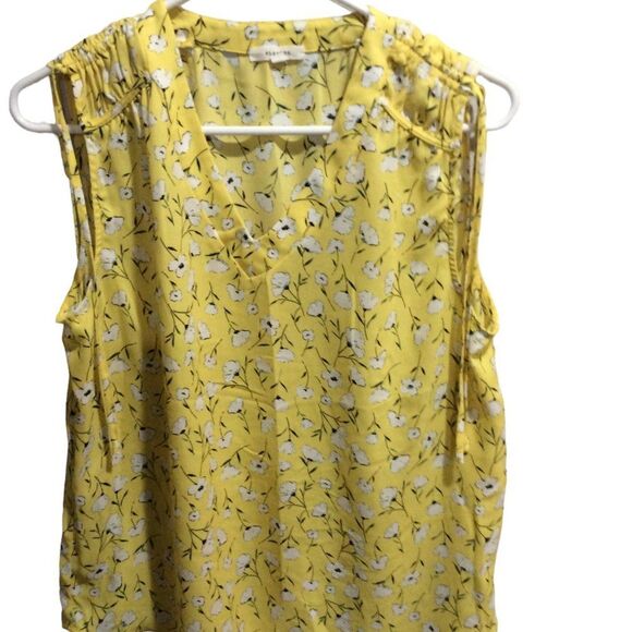 Pleione | Tops | Pleione Yellow Sleeveless Floral V Neck Shirt Blouse ...